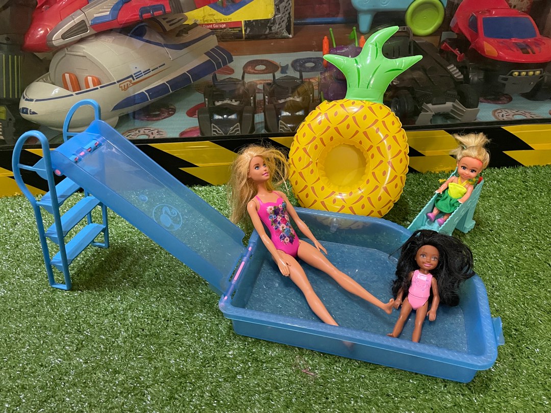 Barbie swimming pool set toys, Hobbies & Toys, Toys & Games on Carousell