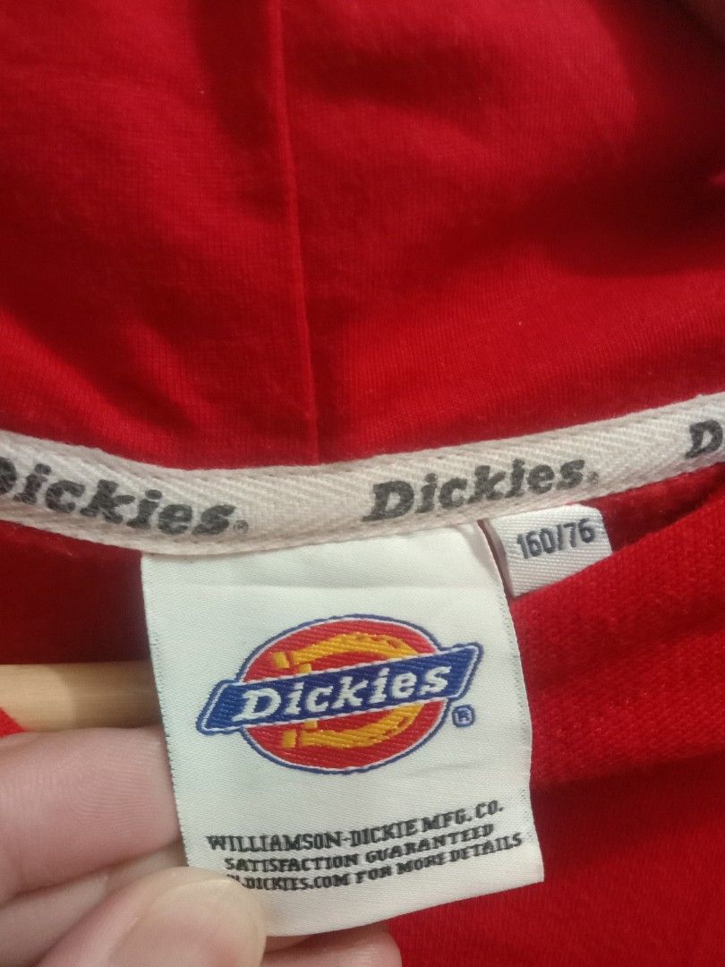 Dickies embroid patch logo, Men's Fashion, Coats, Jackets and Outerwear ...