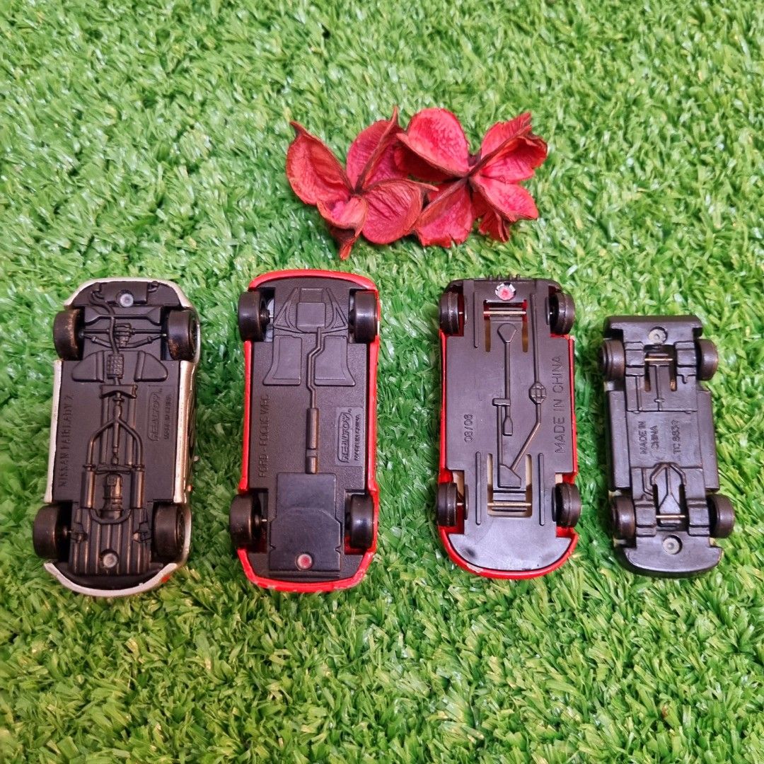 Diecast Car - Set 4 units, Hobbies & Toys, Toys & Games on Carousell