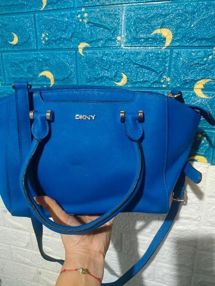 DKNY Authentic two way on Carousell
