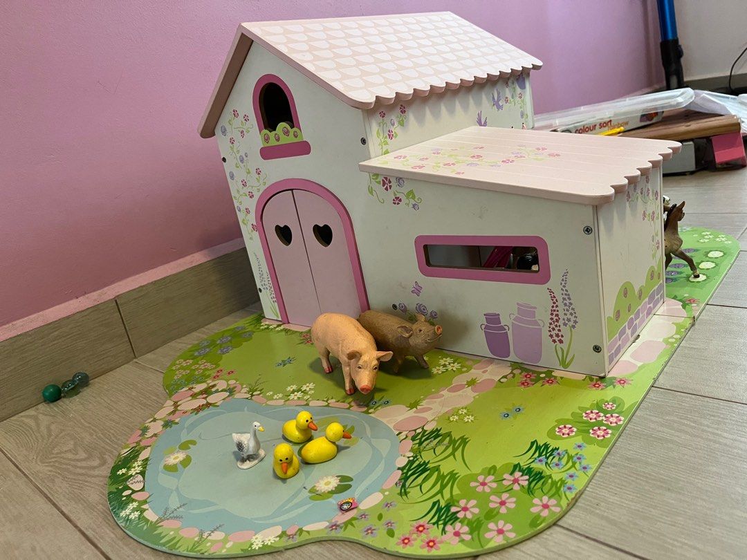 ELC Rosebud Wooden Farm House, Hobbies & Toys, Toys & Games on Carousell