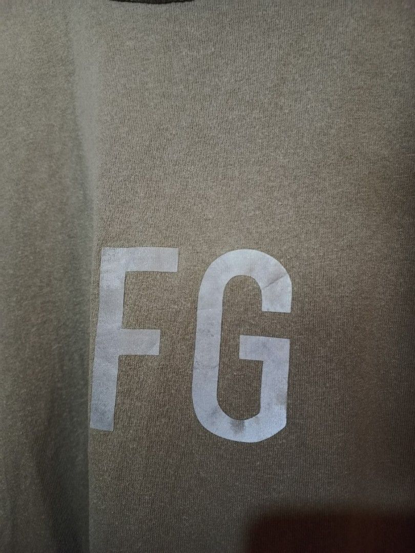 FG, olive green on Carousell