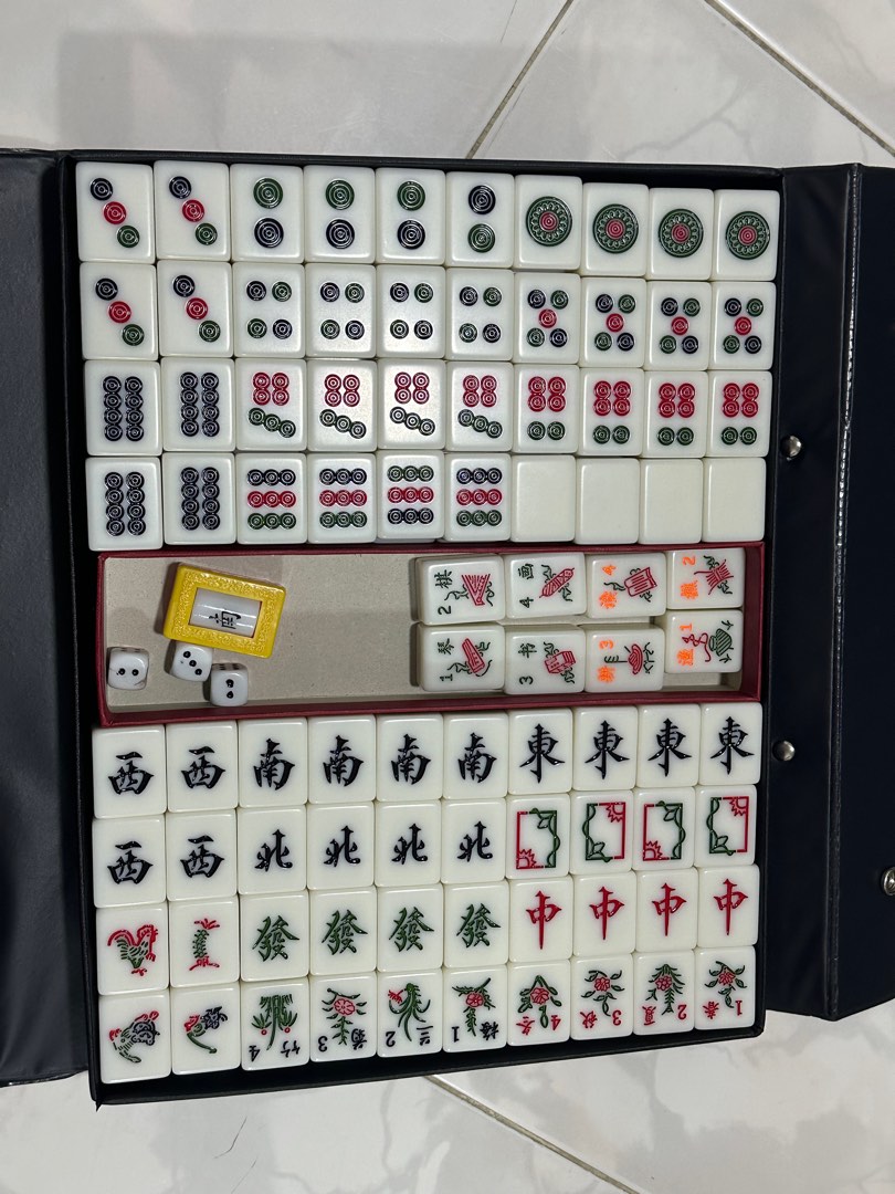 Full Mahjong Set, Hobbies & Toys, Toys & Games on Carousell