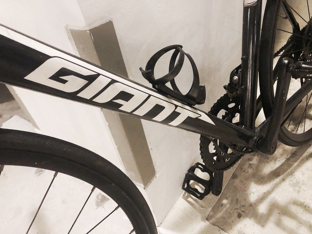 Giant fast road SL3, Sports Equipment, Bicycles & Parts, Bicycles on ...
