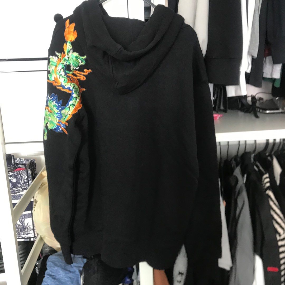 Gucci Dragon Embroidered Logo Hoodie, Men's Fashion, Tops & Sets ...