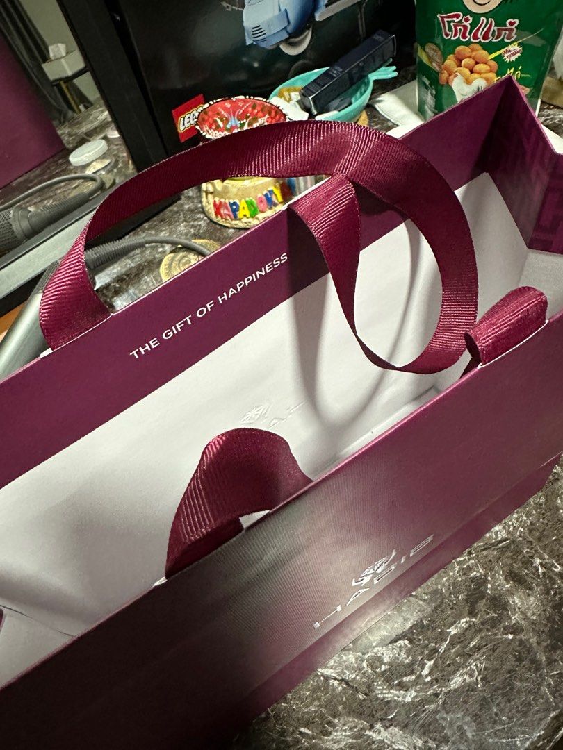 Habib paper bag, Women's Fashion, Jewelry & Organisers, Accessory ...