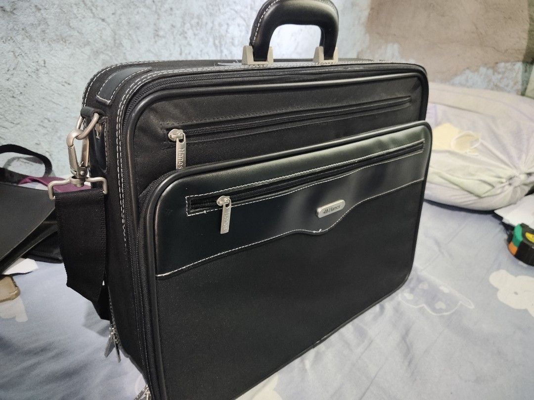 Hanes Briefcase Japan, Men's Fashion, Bags, Briefcases on Carousell