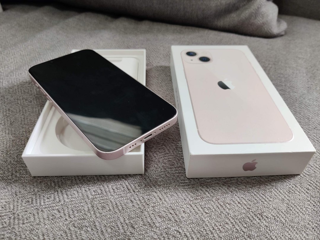 iPhone 13 pink 128gb HK on Carousell