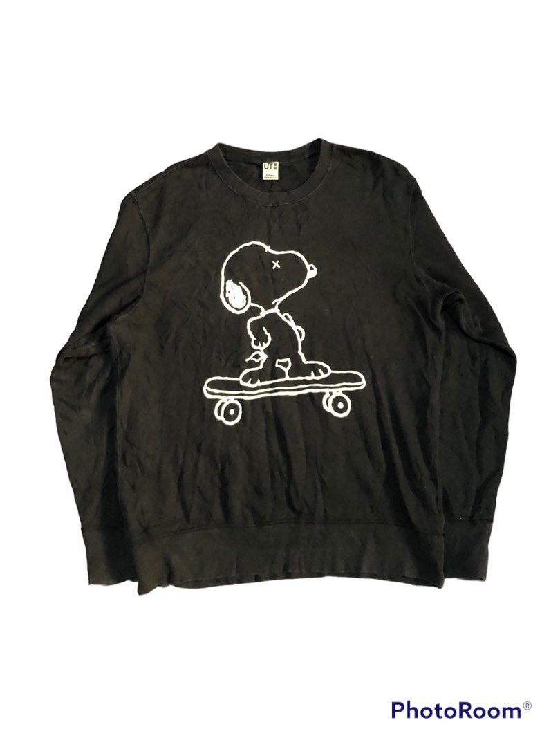 Kaws x peanuts x uniqlo on Carousell