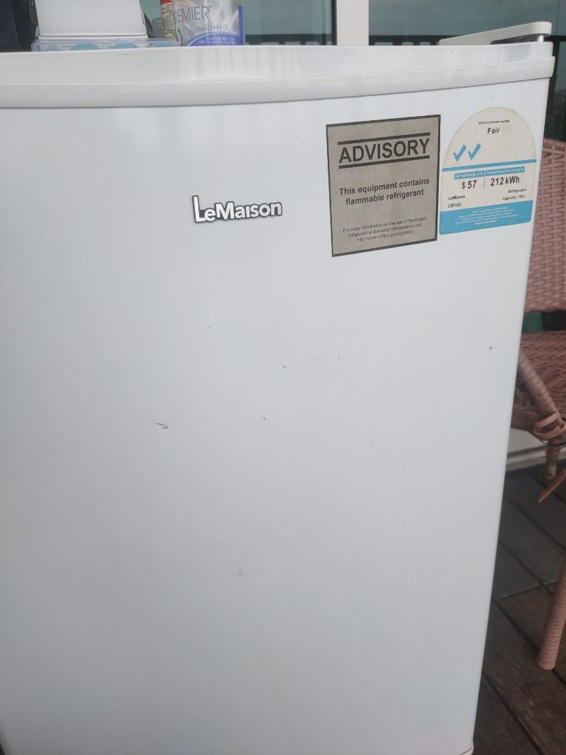 lemaison 120l, TV & Home Appliances, Kitchen Appliances, Refrigerators ...