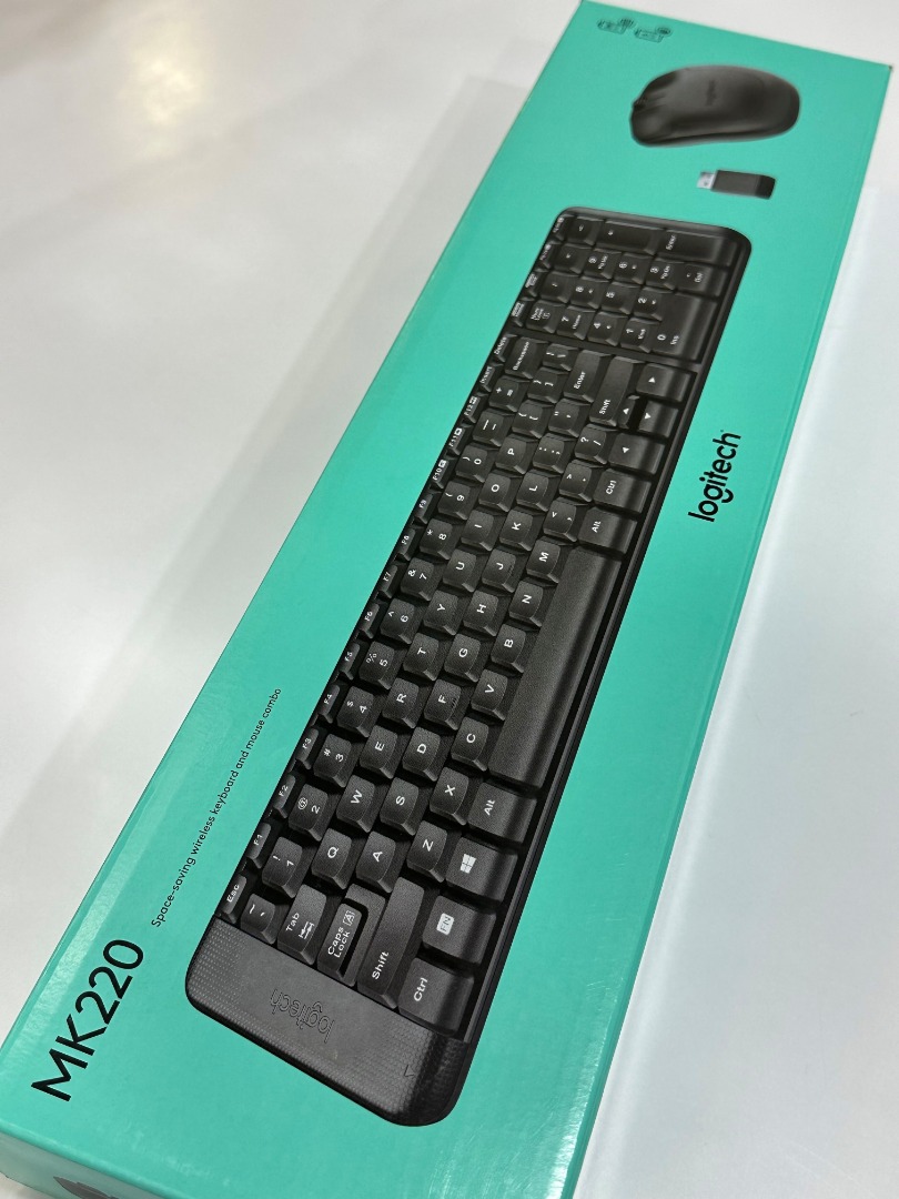 Logitech Mk220 Wireless Mouse And Keyboard Combo Computers And Tech Parts And Accessories