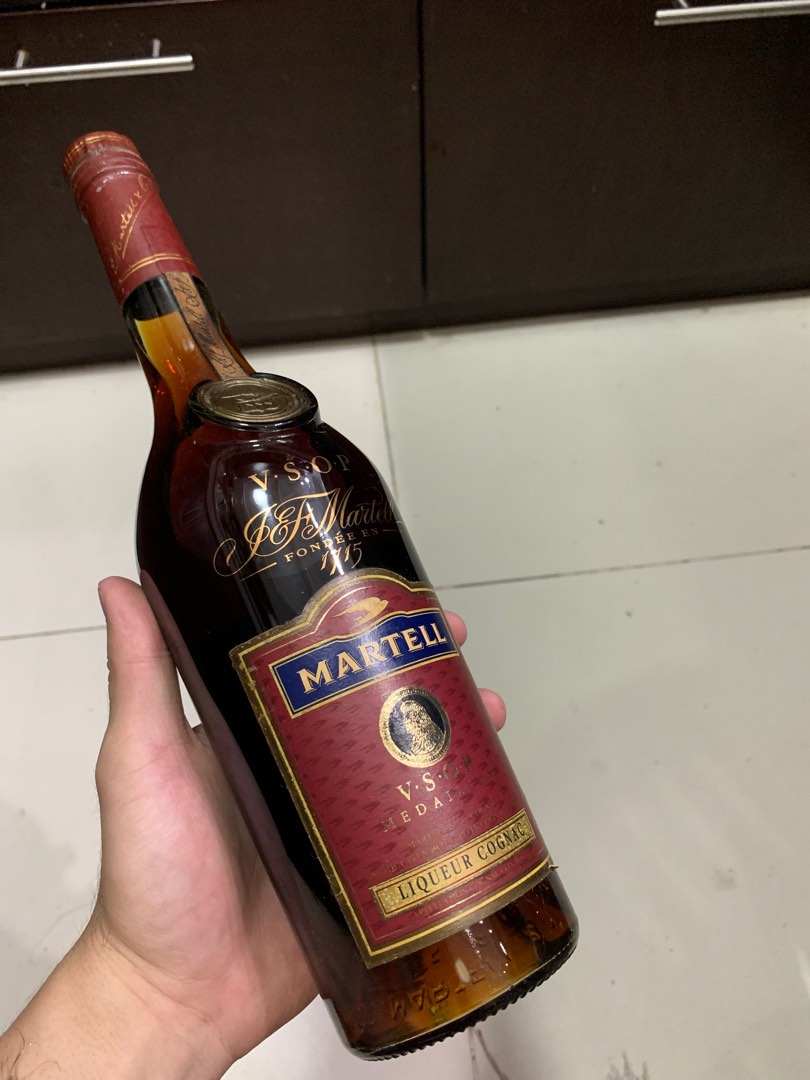 Martell V.S.O.P Medallion Cognac on Carousell