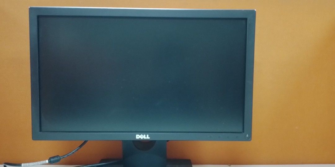 Monitor Dell 19 inch LED, Elektronik, Komputer, Desktop di Carousell