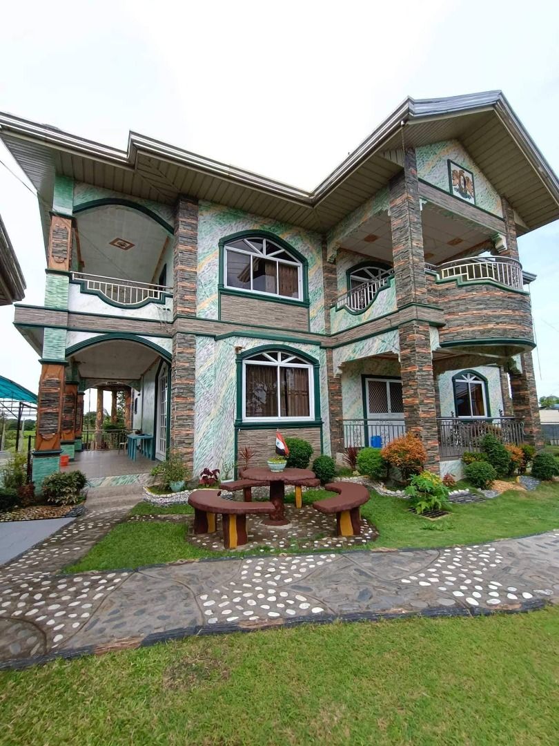 Naic Cavite house and lot with Swimming pool, with lot area of 6,740sqm ...