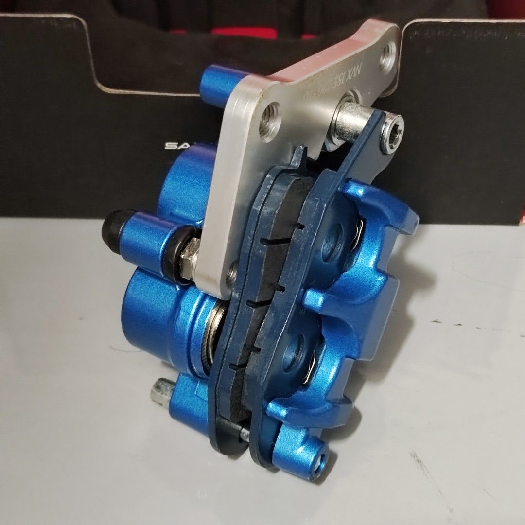 Nissin 2 Pot Caliper for Aerox v1, Motorcycles, Motorcycle Accessories ...