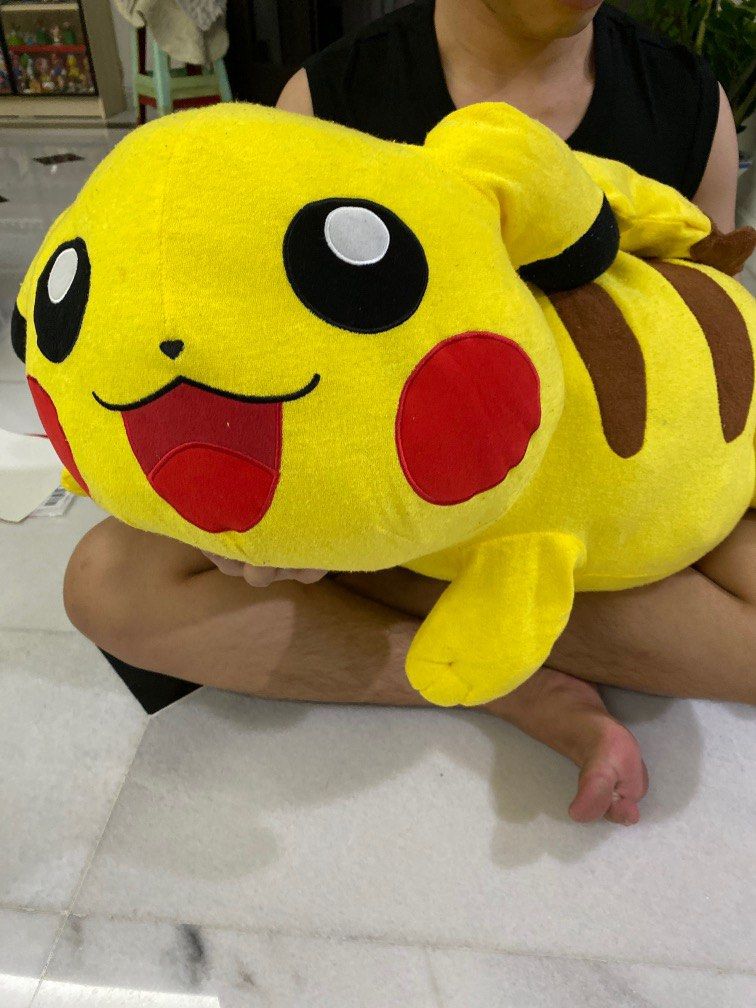 Pokemon Center 2010 - Jumbo Pikachu Plush, Hobbies & Toys, Toys & Games ...