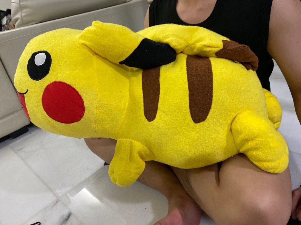 Pokemon Center 2010 - Jumbo Pikachu Plush, Hobbies & Toys, Toys & Games ...