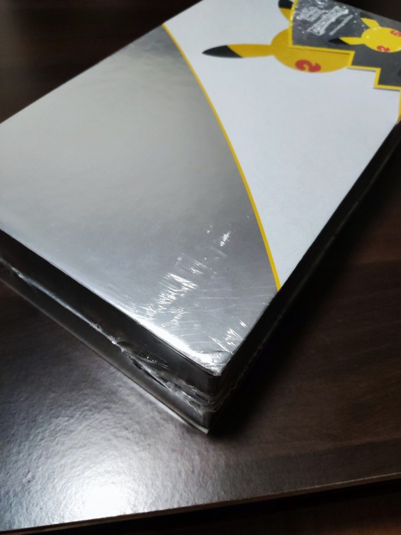 Pokemon TCG : 25th Ultra Premium Collection UPC, Hobbies & Toys, Toys ...