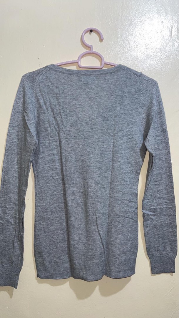 Pre-loved items, Women's Fashion, Tops, Longsleeves on Carousell