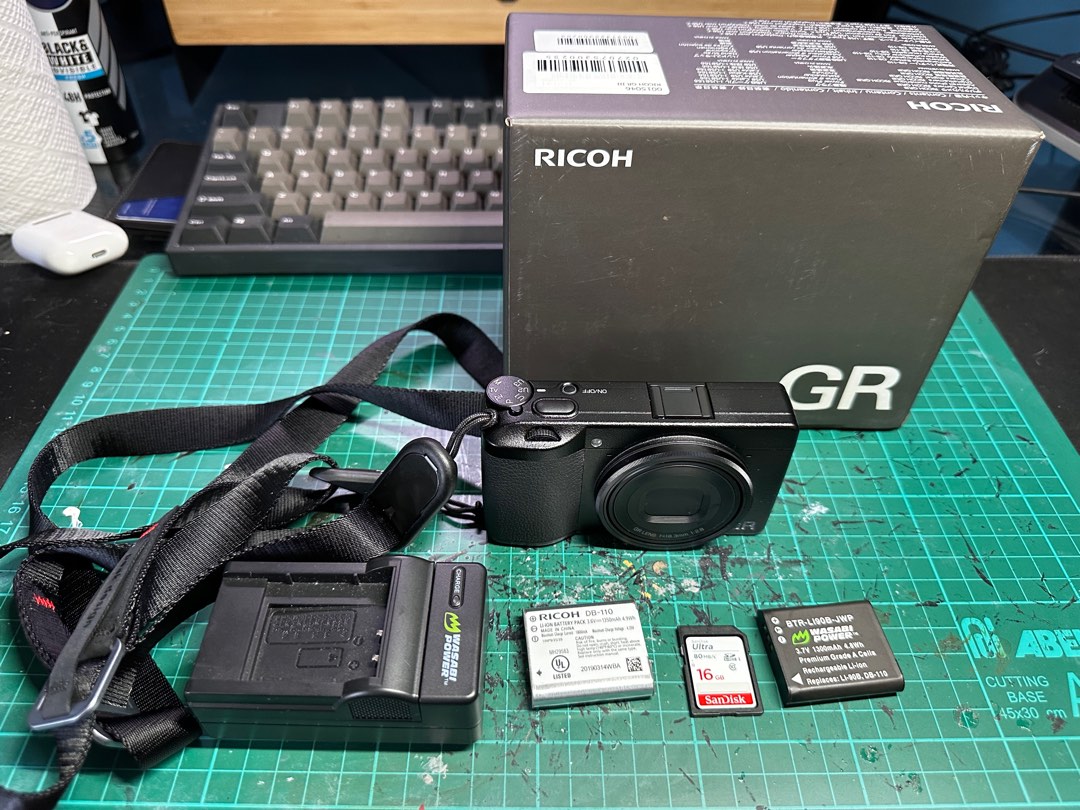 Preowned Ricoh GR3 Digital Camera with accessories, Photography ...