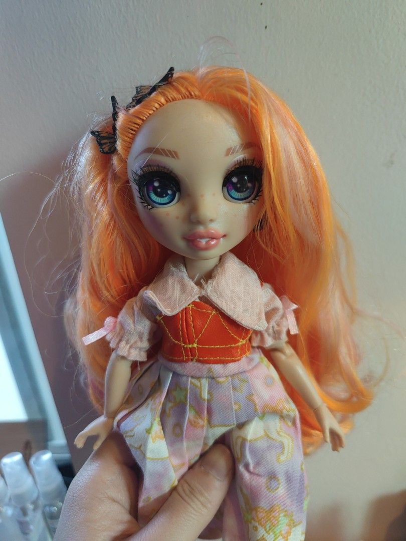 Rainbow high orange doll with stand, Hobbies & Toys, Toys & Games on ...