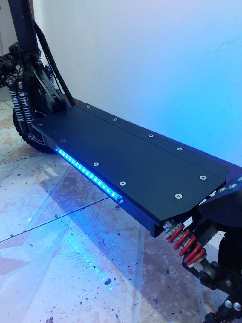 Raze Voltaire V2, Sports Equipment, Sports & Games, Skates ...