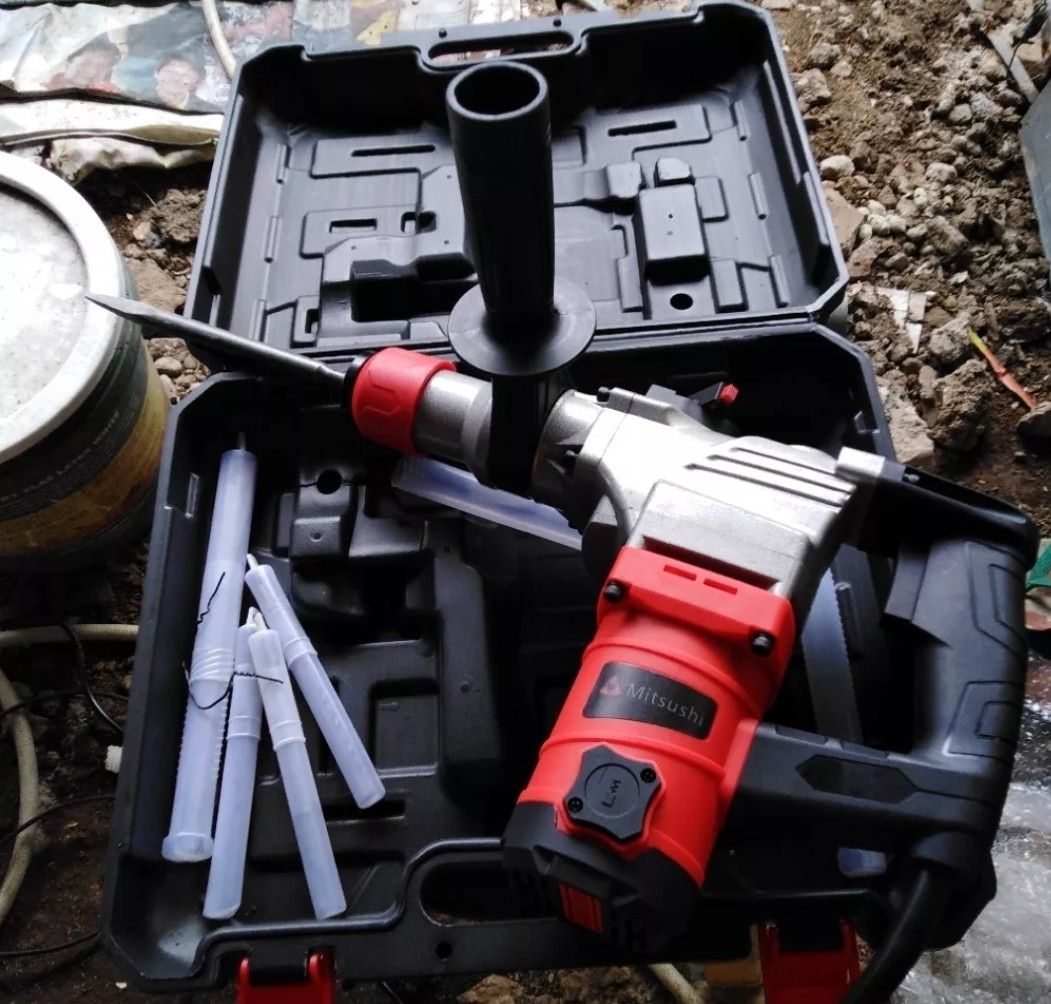 Rotary hammer chipping gun mitsushi Japan, Commercial & Industrial ...