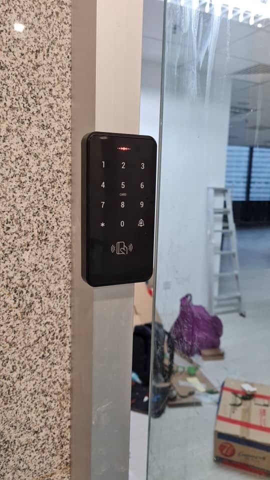 SISTEM LOCK MAGNET l magnetic lock system installation, Services ...