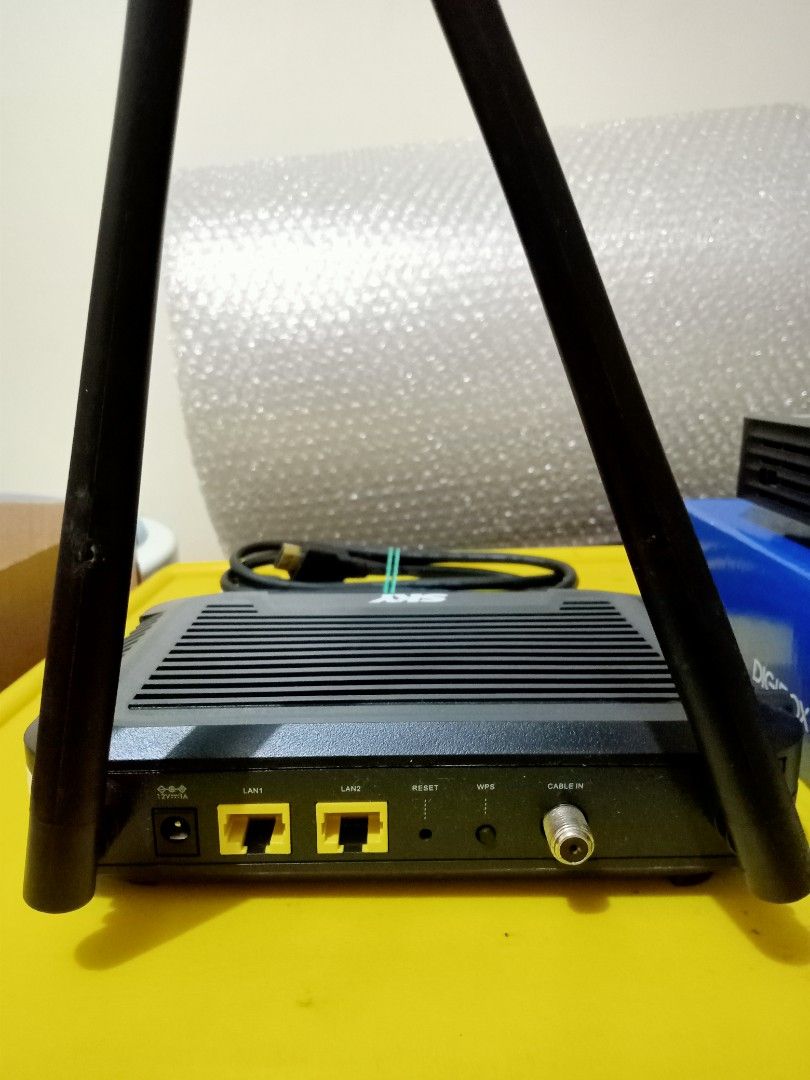 Sky Cable Modem And Digibox Set Computers And Tech Parts And Accessories