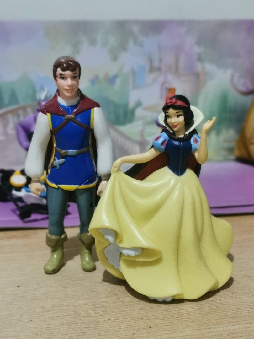 Snow White & Prince Florian, Hobbies & Toys, Toys & Games on Carousell