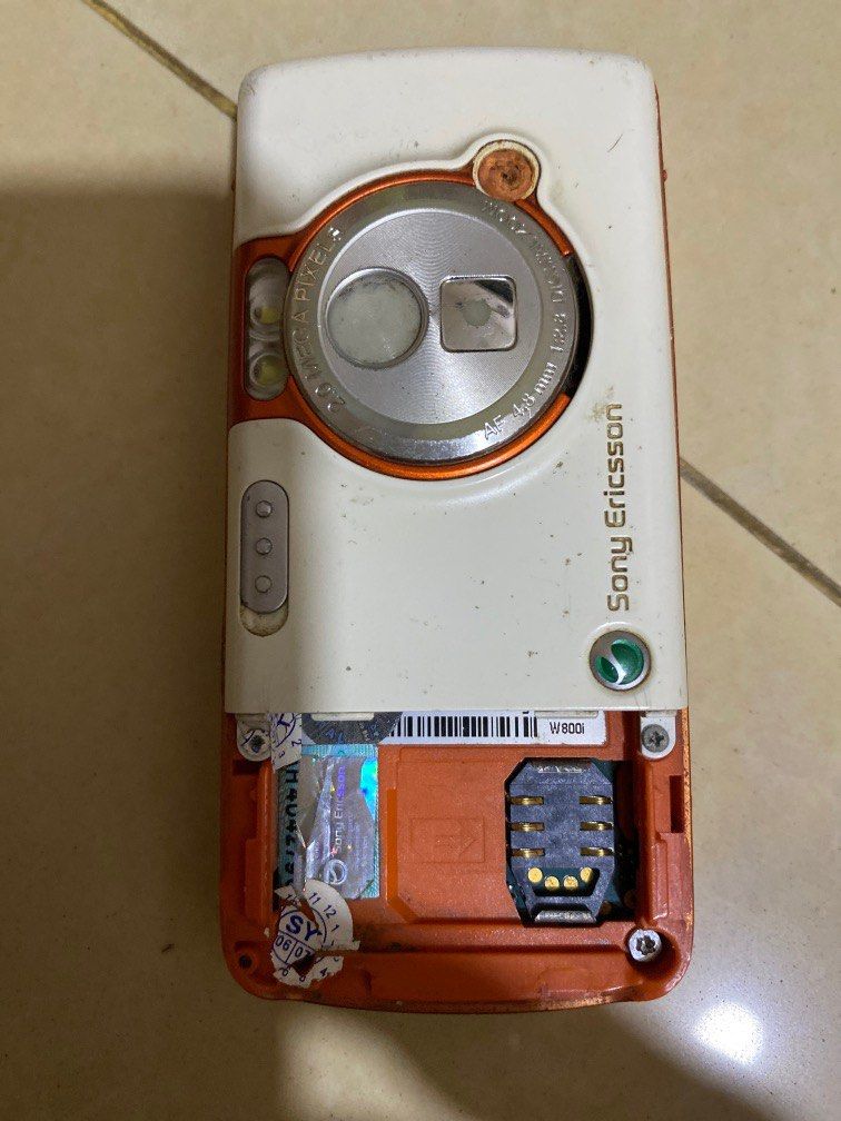 Sony Ericsson W800i, Mobile Phones & Gadgets, Mobile Phones, Early ...