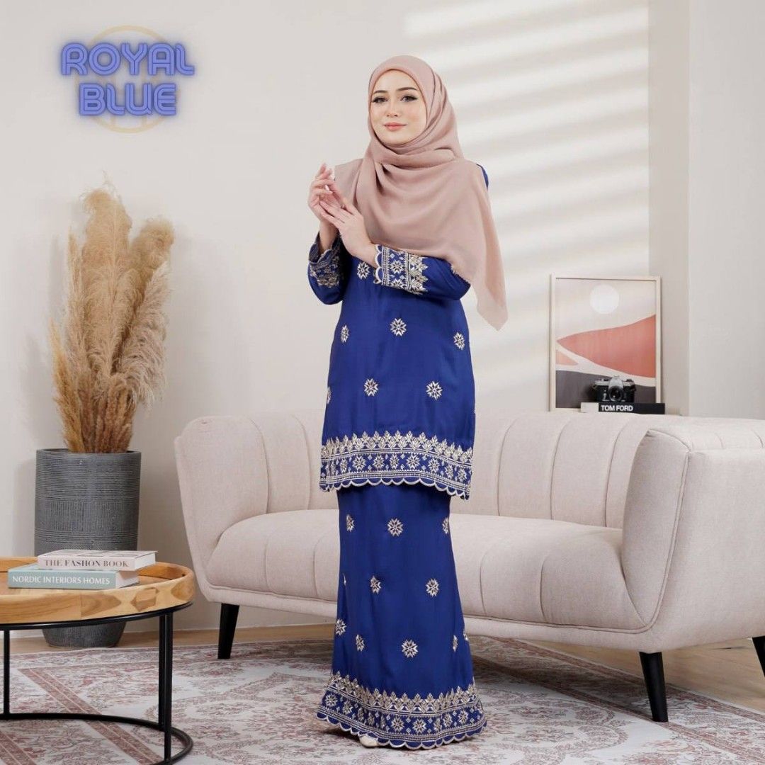 Sulam Songket Baiduri, Women's Fashion, Muslimah Fashion, Baju Kurung ...