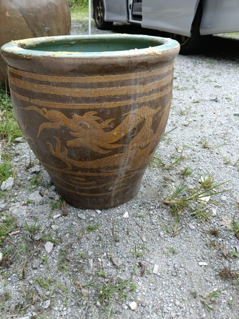 Tempayan naga antik, Hobbies & Toys, Collectibles & Memorabilia ...