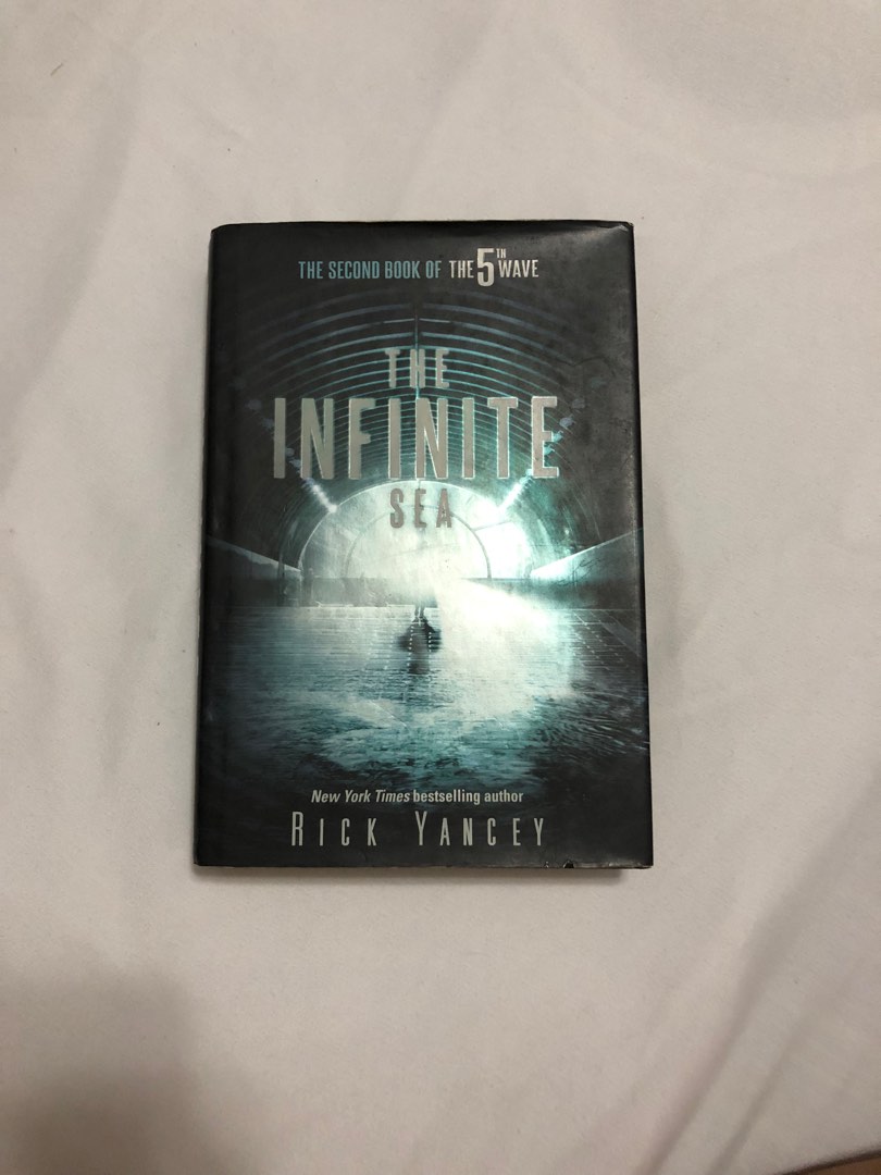 The Infinite Sea by Rick Yancey on Carousell