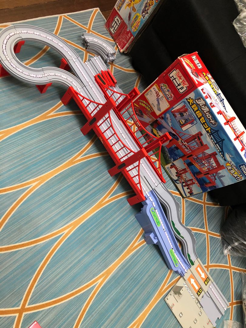 Tomica big bridge set, Hobbies & Toys, Toys & Games on Carousell