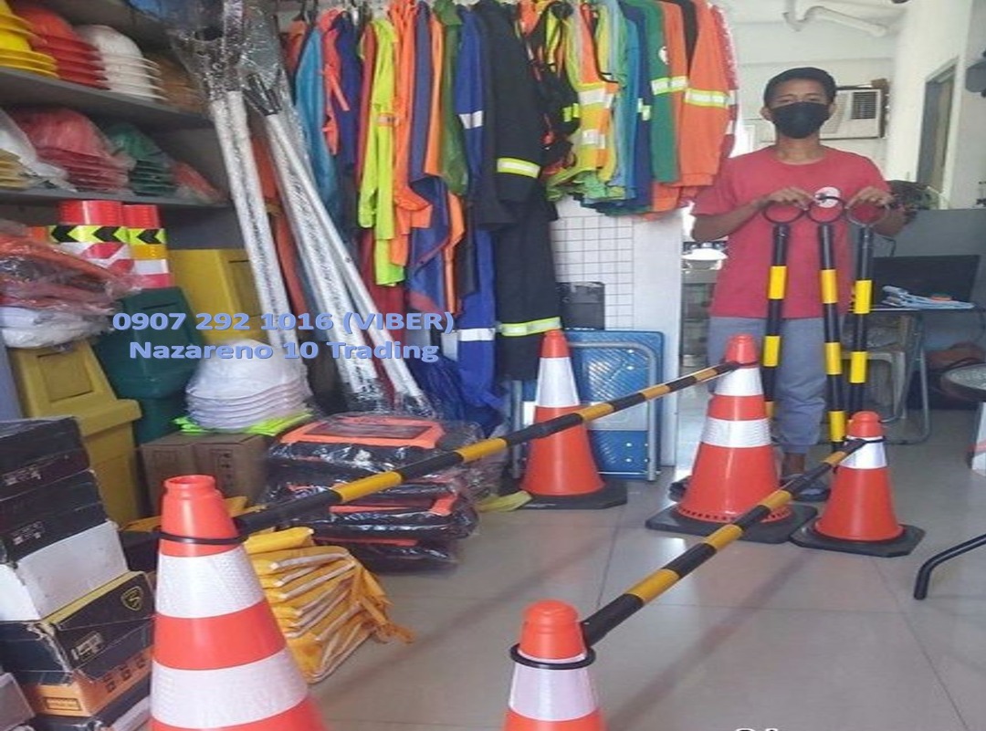 Traffic cone connector stick 8, Commercial & Industrial, Construction ...