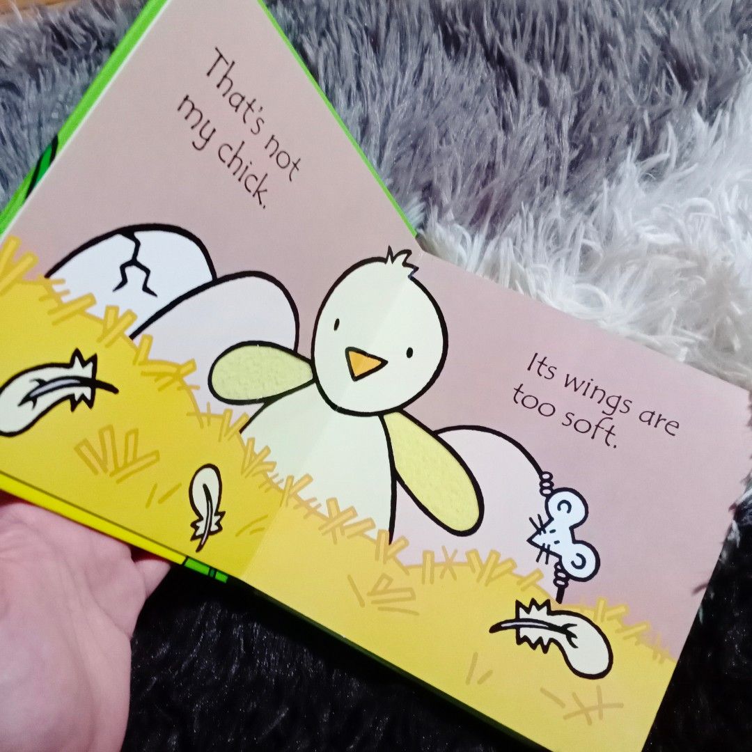 Usborne Touchy Feely Books That's not my Chick..its beak is too Shiny ...
