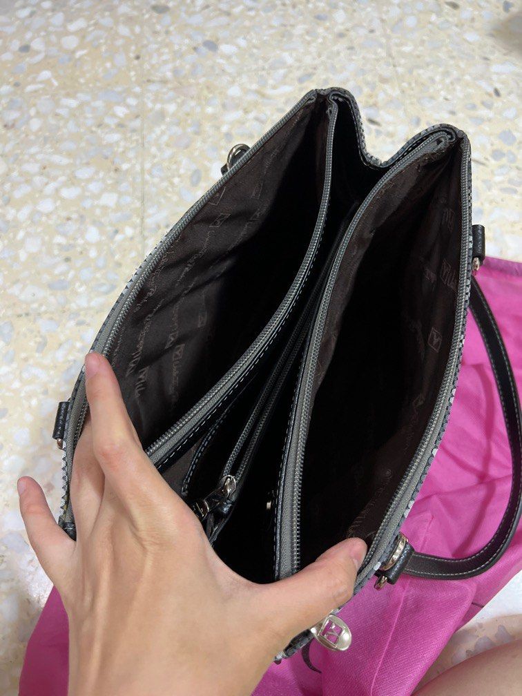 Valentino Rudy Shoulder Bag, Women's Fashion, Bags & Wallets, Shoulder ...