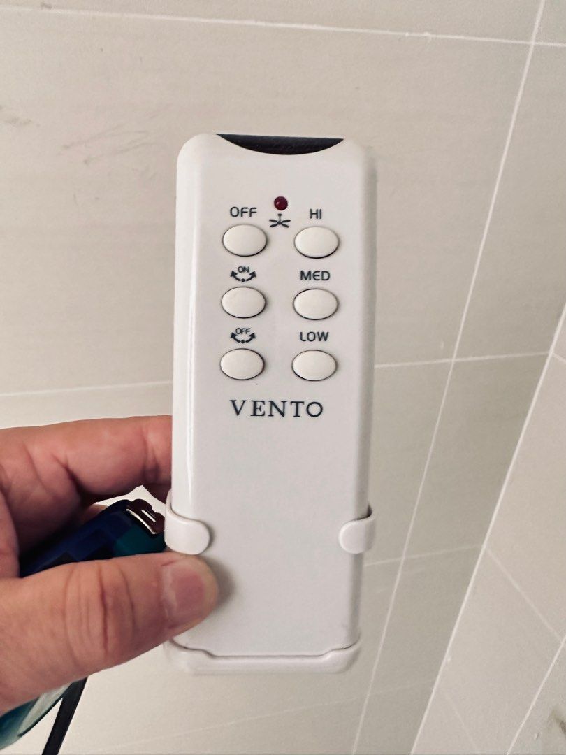 Vento Fino DC Corner Fan with Remote, Furniture & Home Living, Lighting ...