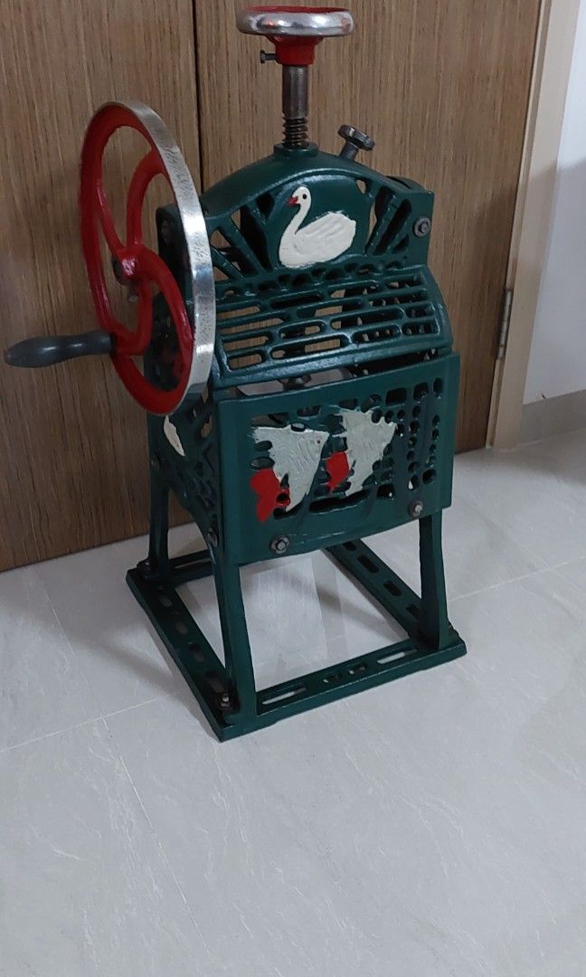 Vintage 1970's Ice Shaving Machine, Furniture & Home Living, Home Decor ...