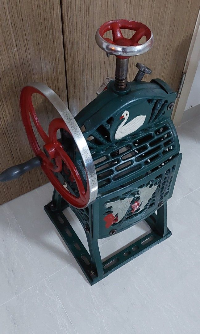 Vintage 1970's Ice Shaving Machine, Furniture & Home Living, Home Decor ...