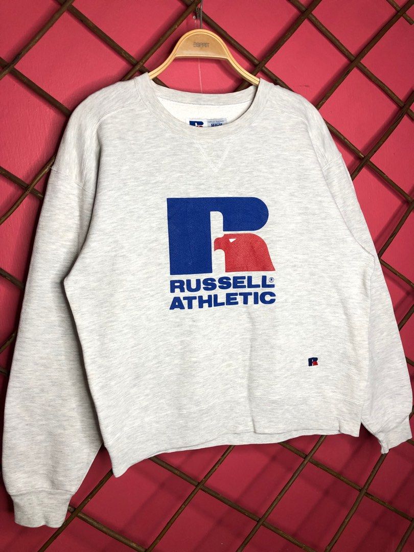 Vintage RUSSELL ATHLETIC, Men's Fashion, Tops & Sets, Hoodies on Carousell