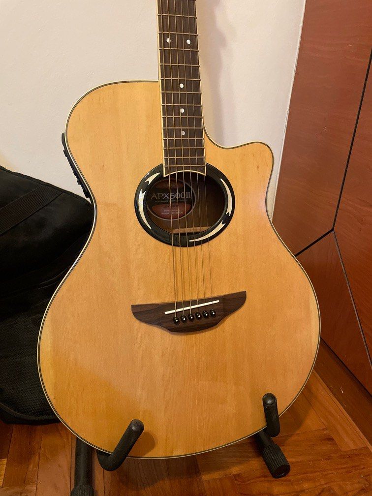 Yamaha APX500ii performance electric acoustics guitar, Hobbies & Toys, Music & Media, Musical ...
