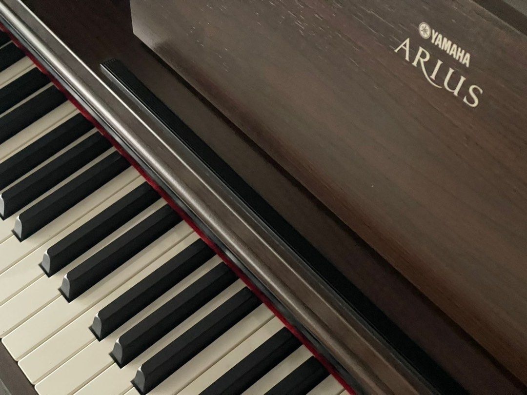 Yamaha Digital Piano - Model Arius, Hobbies & Toys, Music & Media ...