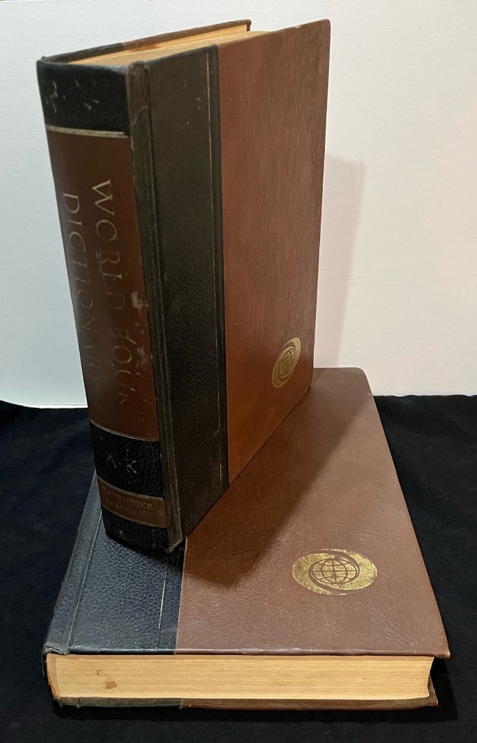 1978 Edition World Book Dictionary Volumes 1 & 2 on Carousell