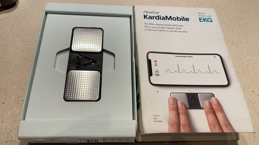 2203) AliveCor Kardia Mobile ECG for Apple and Android devices, Health ...