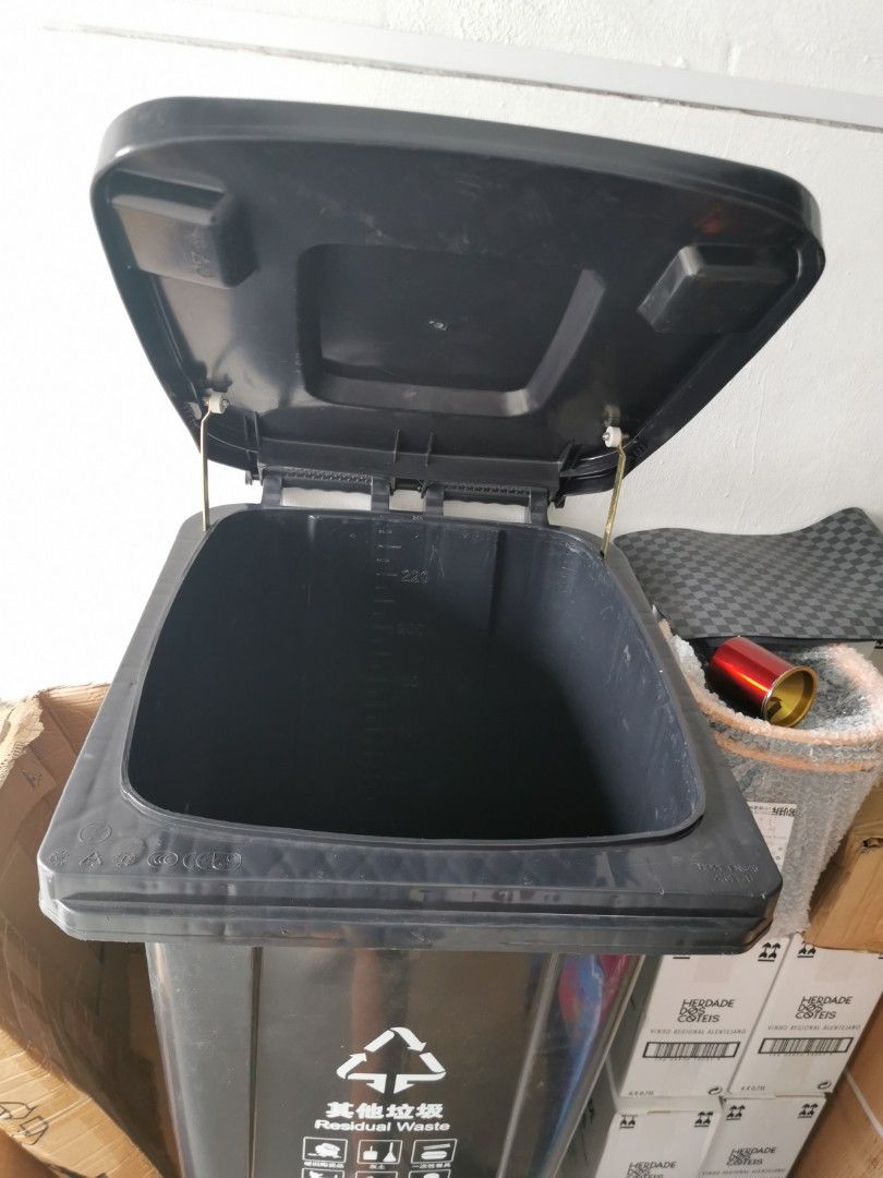 Xxxl 240 litre big gabarge bin rubbish bins trash, Furniture & Home ...