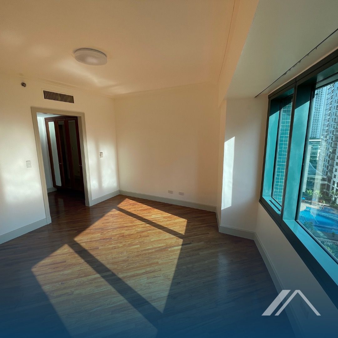 3 Bedroom unit in Rizal Tower, Rockwell, Makati, Property, Rentals ...