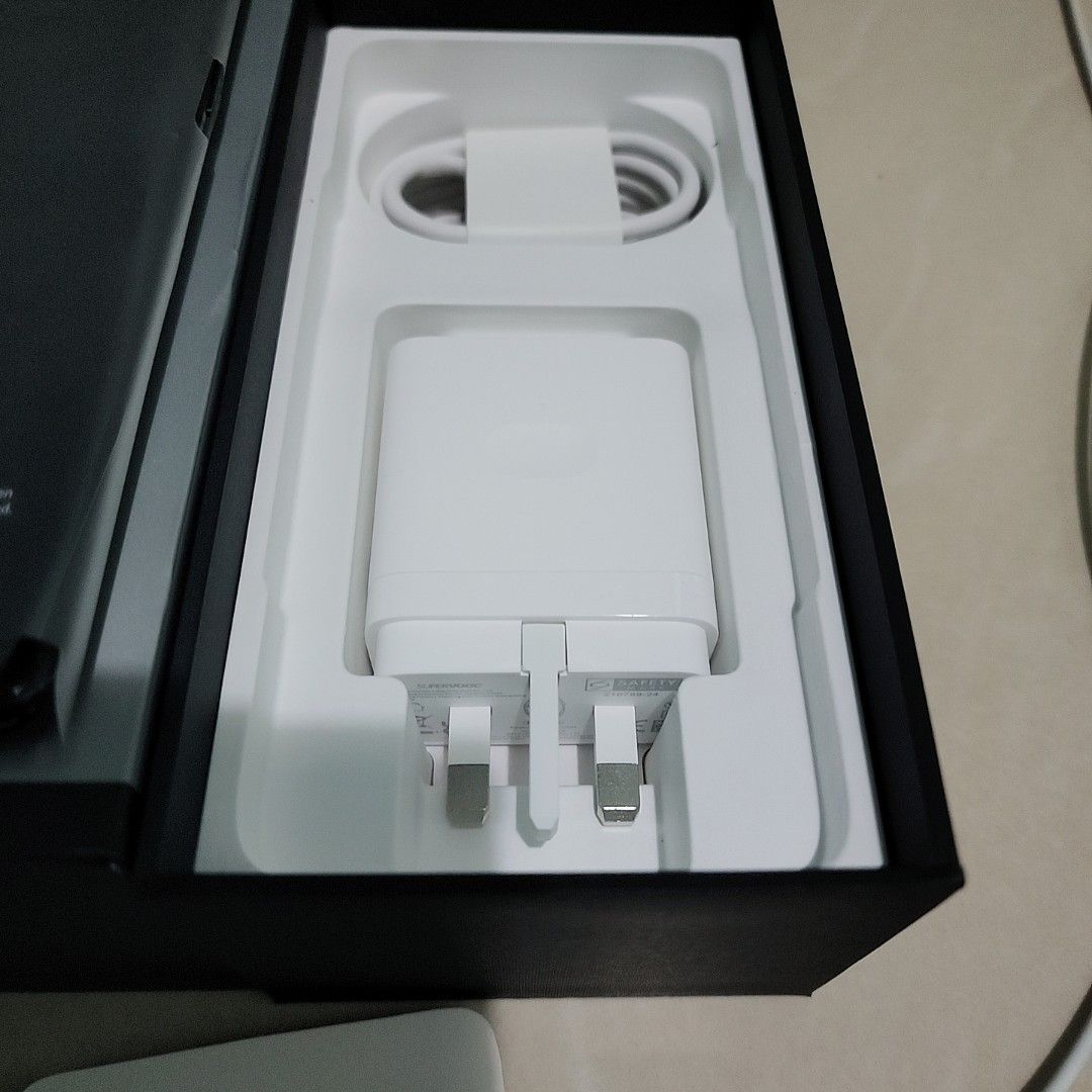 (3 Day Old) Brand New Condition Oppo Find X5 Pro (5G) 12+256Gb Glaze ...