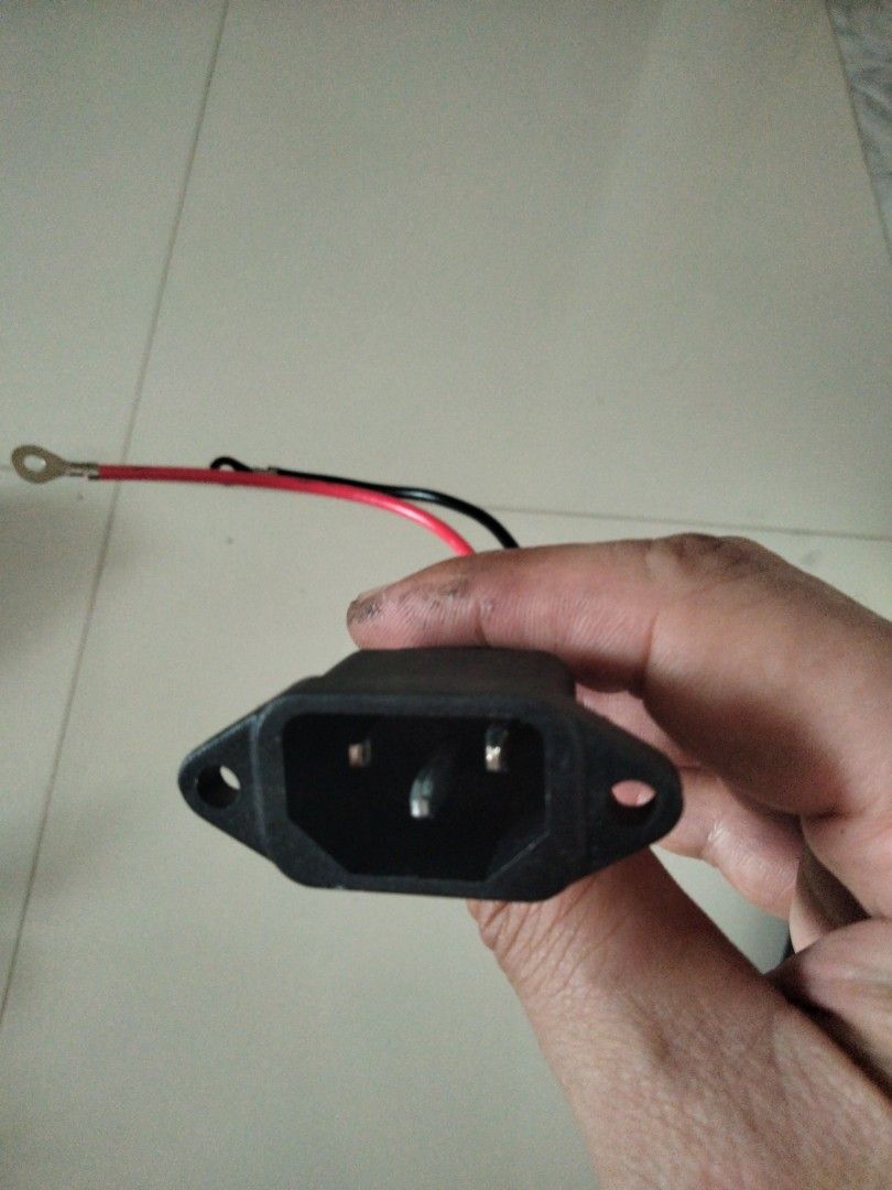 3pin connector, Everything Else on Carousell